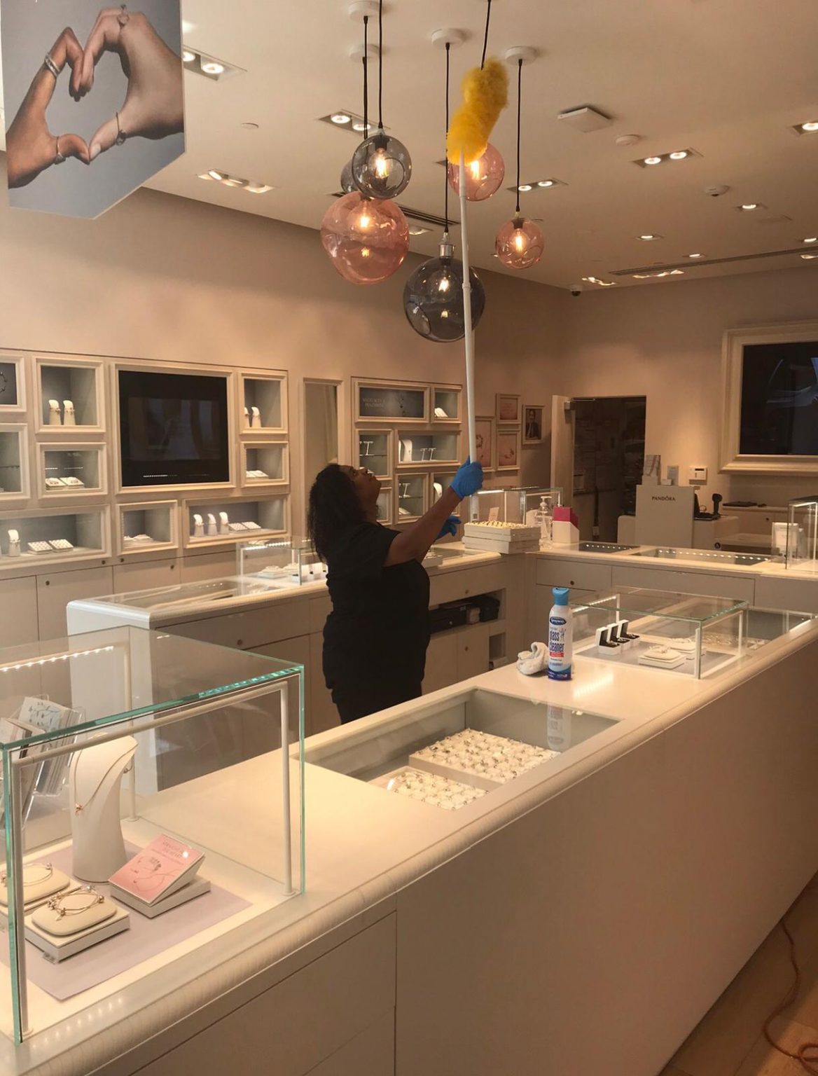 Get the Best Day Porter Services in Memphis TN & Jackson MS